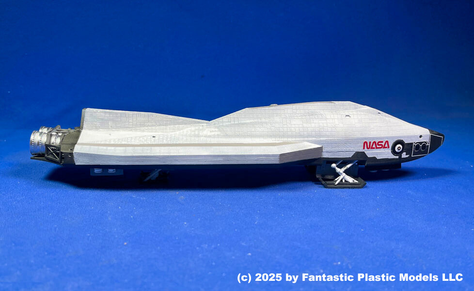 Sojourner 1 Mars Lander by Fantastic Plasic - Fantastic Plastic Models